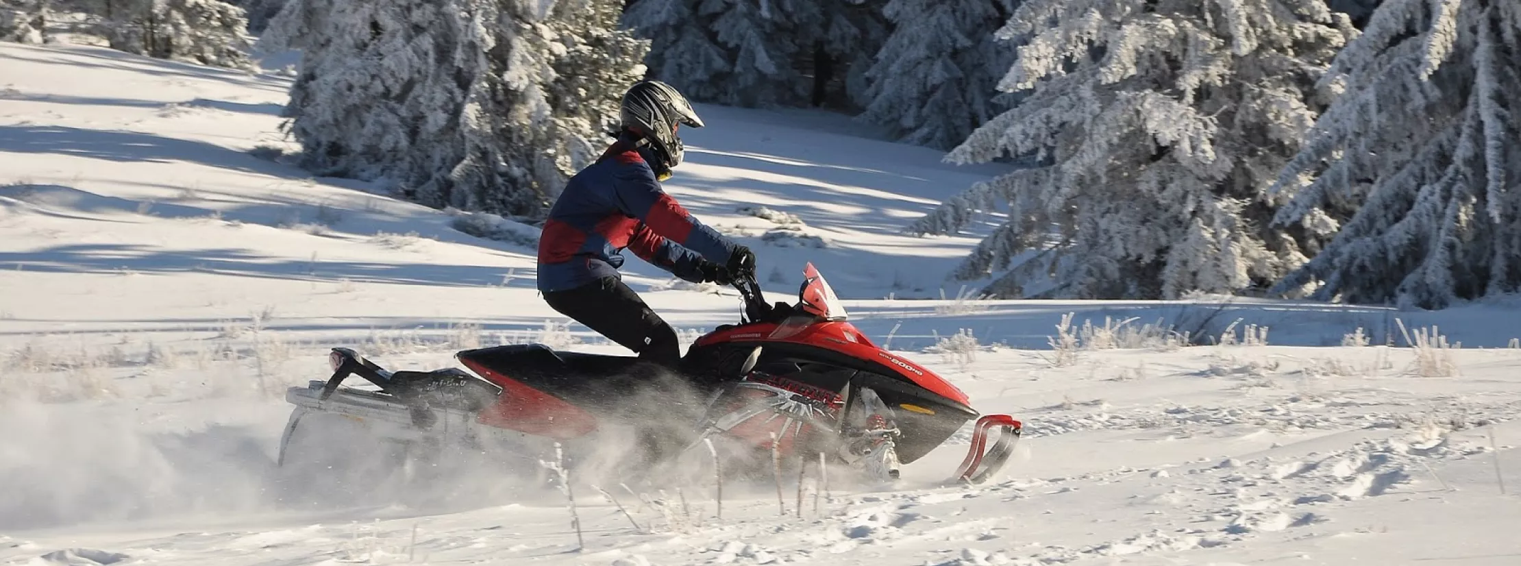 When Was the First Snowmobile Invented? | Surex