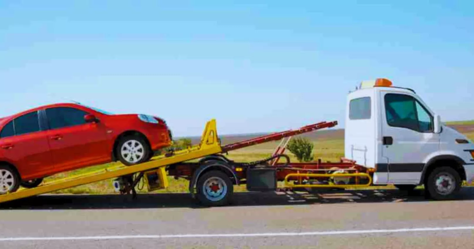 Roadside Assistance in Canada: All You Need to Know | Surex