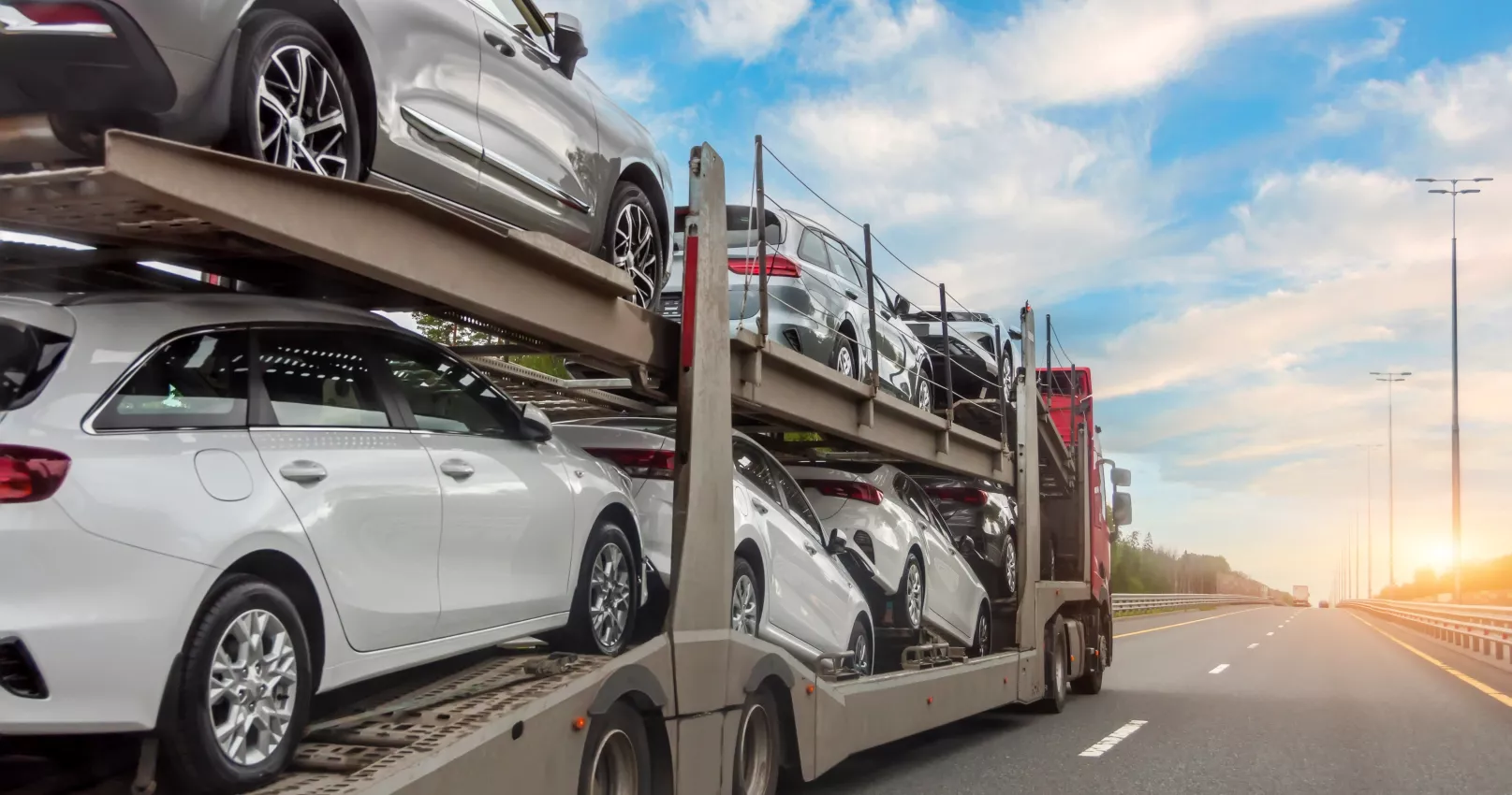 12 Cars Made in Canada: List of All Car Brands | Surex